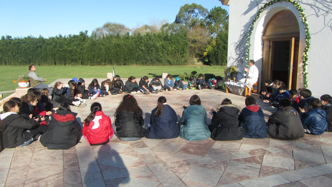 “Pidamos que Dios nos ayude a amar la Eucaristía”, dijo el padre Martín ...