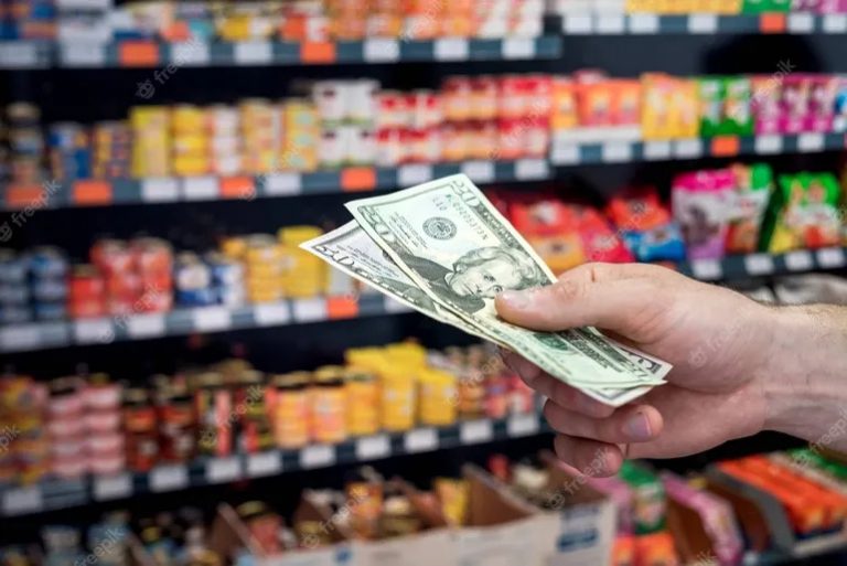 La escalada en el valor del dólar y su influencia en el valor de la ...