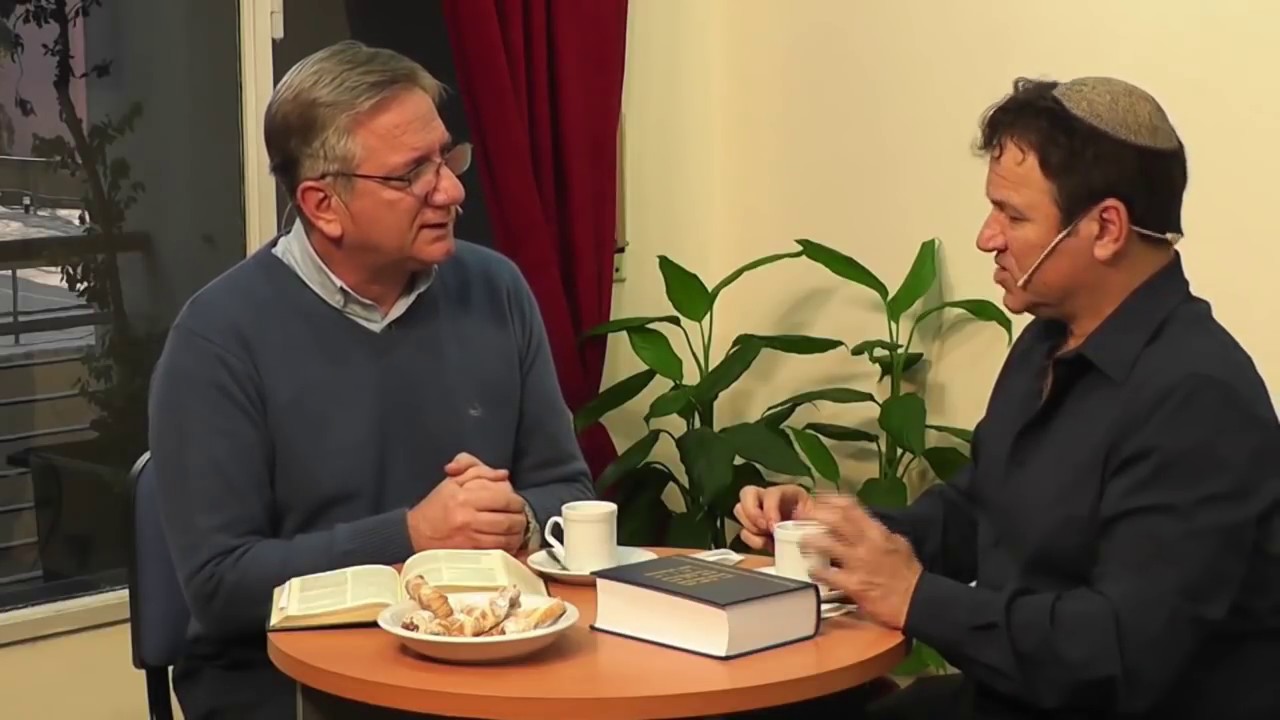 Nacimiento y Salvación: Éxodo 2, 1-4 - Podcast